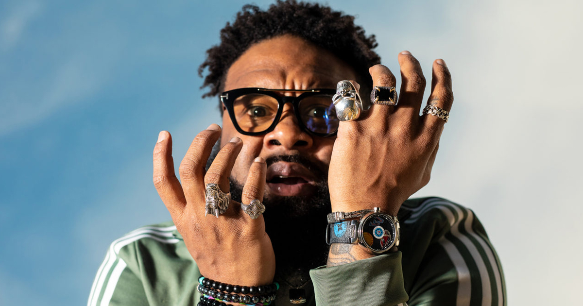 Blanco Brown Introduces 'The Git Up' and Trailer Trap Music - CS