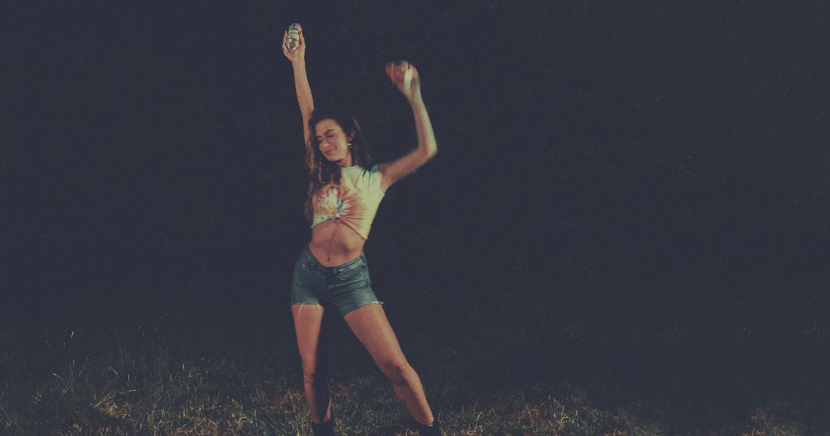 Kassi Ashton Pays Homage to her Hometown in “Field Party”