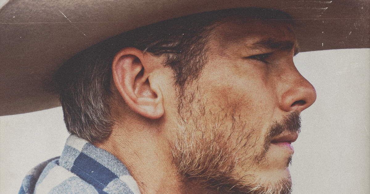 Here is Granger Smith's New Album 'Moonrise'