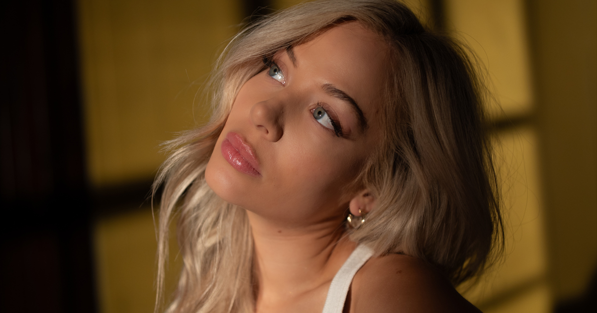 MacKenzie Porter: Debut Album Review